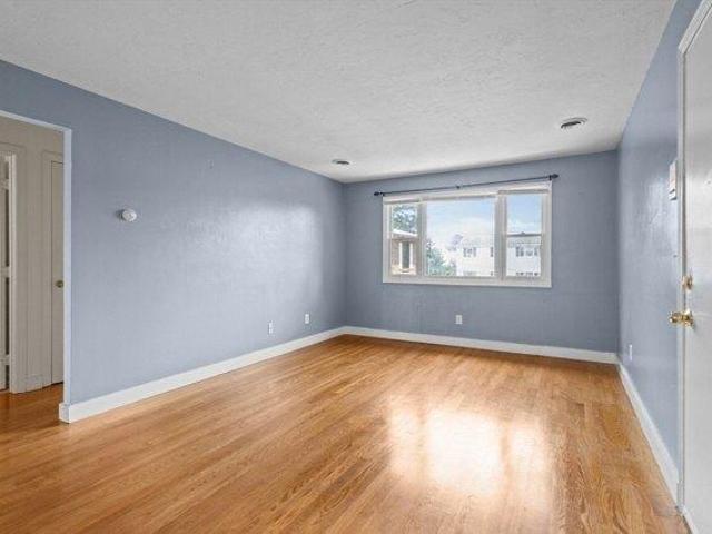 condo with 2 bedroom, Fall River MA ES104832665