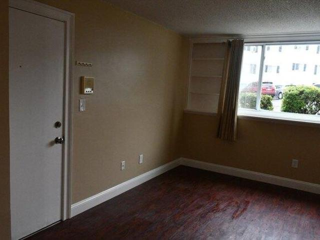 condo with 2 bedroom, Fall River MA ES104946653