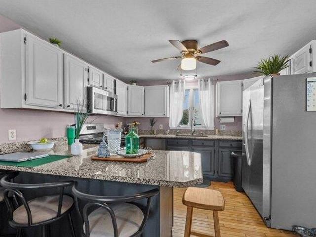 condo with 2 bedroom, Fall River MA ES103441098
