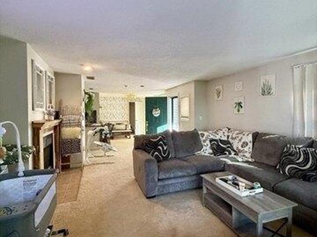 condo with 2 bedroom, Fall River MA ES103967086