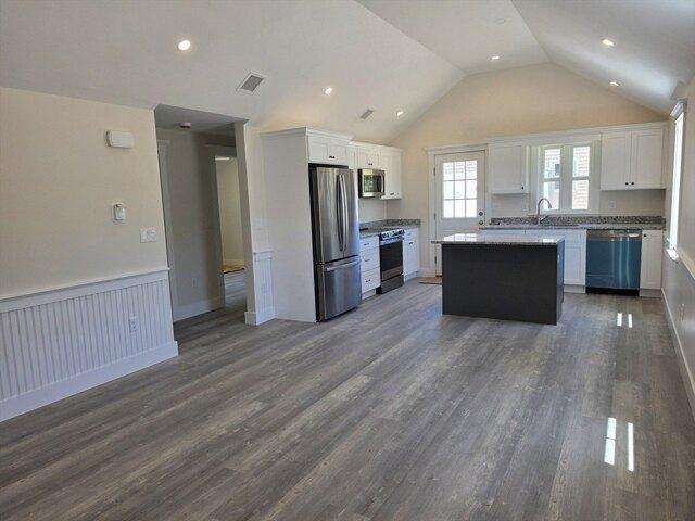 condo with 2 bedroom, Falmouth MA ES104330033