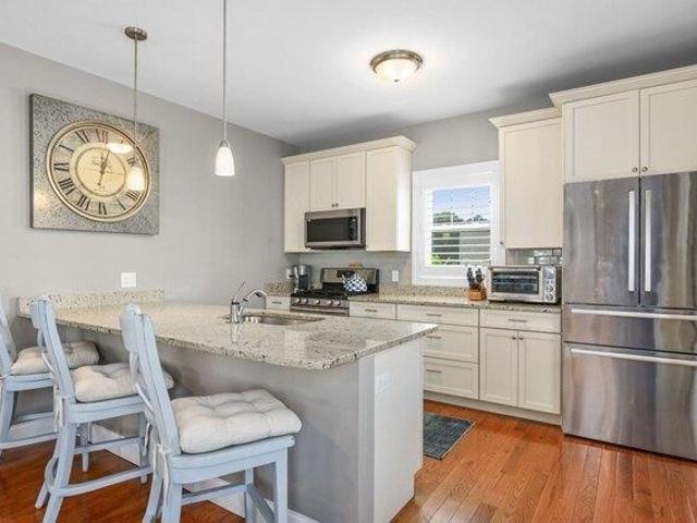 condo with 2 bedroom, Falmouth MA ES104849928