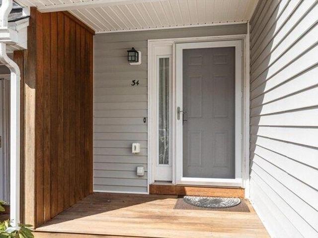 condo with 2 bedroom, Fitchburg MA DLS103073172