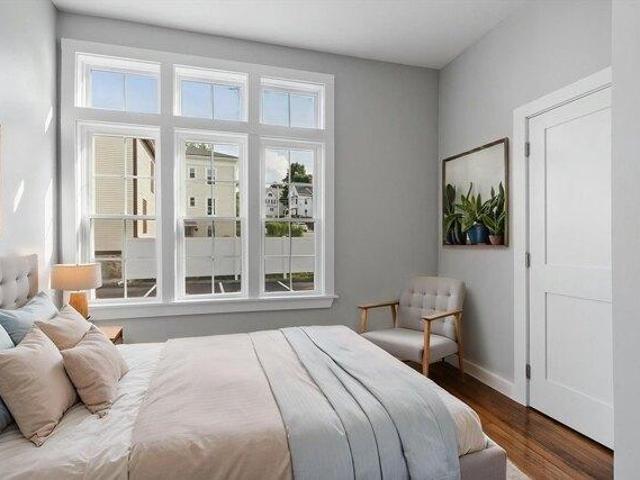 condo with 2 bedroom, Fitchburg MA ES104759801