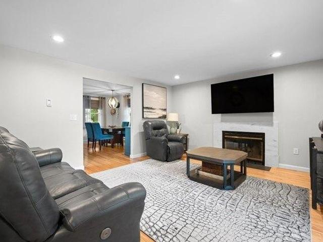 condo with 2 bedroom, Fitchburg MA ES105113364