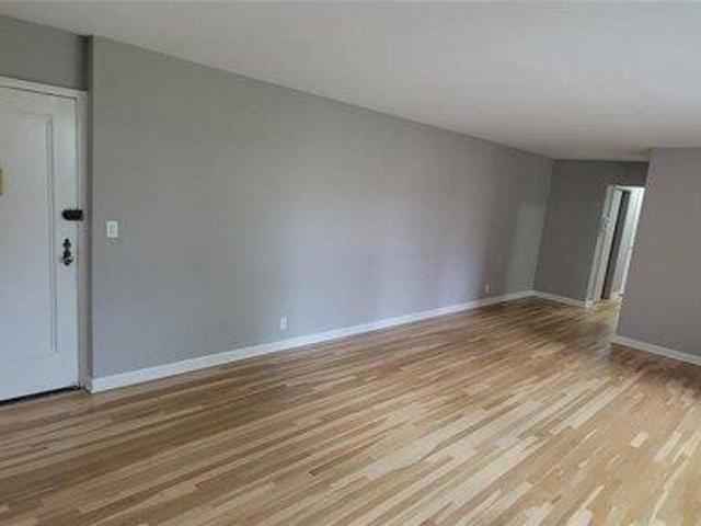 condo with 2 bedroom, Fort Lee NJ ES104408223