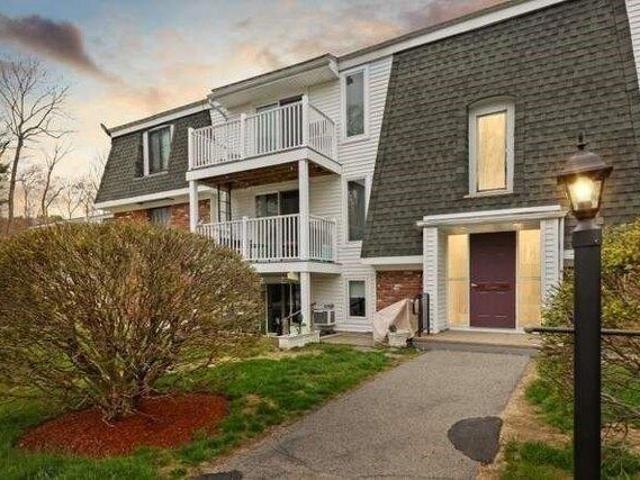 condo with 2 bedroom, Foxboro MA DS104112298
