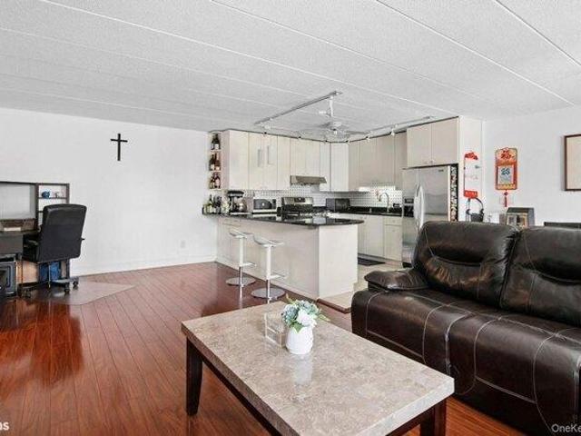 condo with 2 bedroom, Flushing NY ES104907144