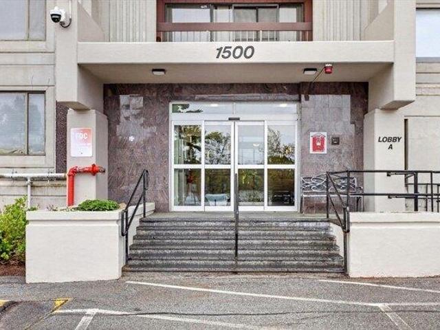 condo with 2 bedroom, Framingham MA DLS102860669