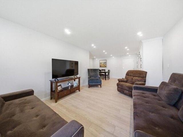 condo with 2 bedroom, Framingham MA DS104190102