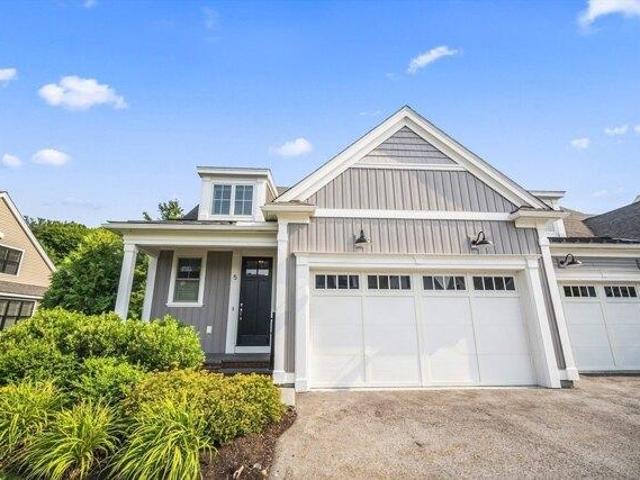 condo with 2 bedroom, Framingham MA DS104408974