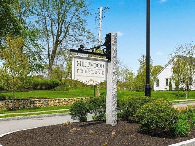 condo with 2 bedroom, Framingham MA DS102318666