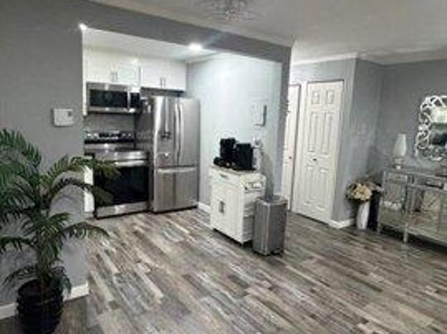 condo with 2 bedroom, Framingham MA DS103885927