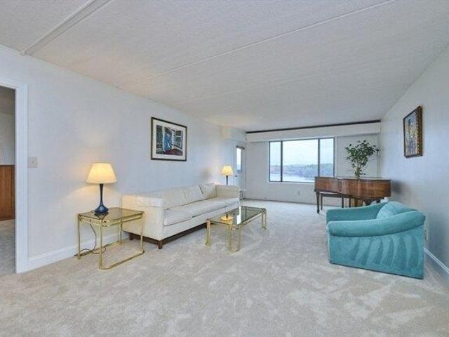 condo with 2 bedroom, Framingham MA ES104235560