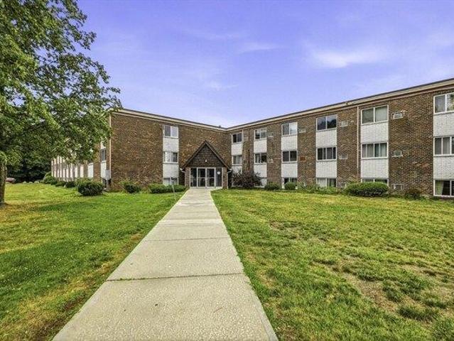 condo with 2 bedroom, Framingham MA ES104408914