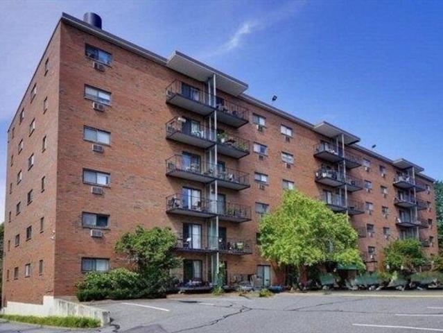 condo with 2 bedroom, Framingham MA ES105233193