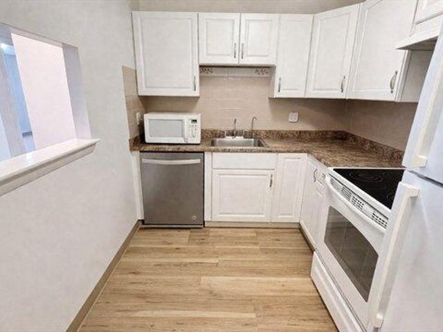 condo with 2 bedroom, Framingham MA ES103248995