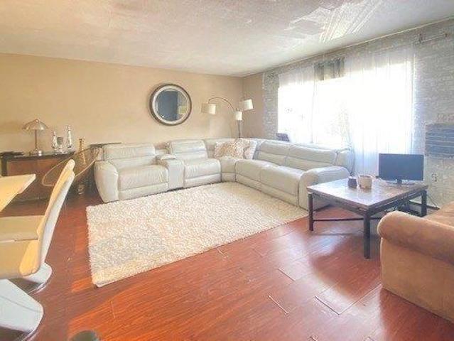 condo with 2 bedroom, Framingham MA ES103604043