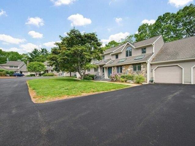 condo with 2 bedroom, Franklin MA DS102961863
