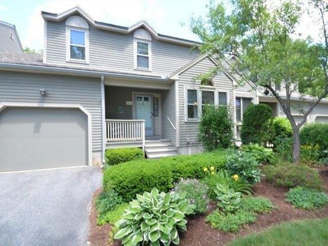condo with 2 bedroom, Franklin MA DS104407248
