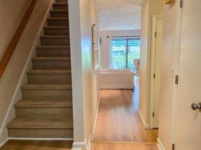 condo with 2 bedroom, Franklin MA ES103073847