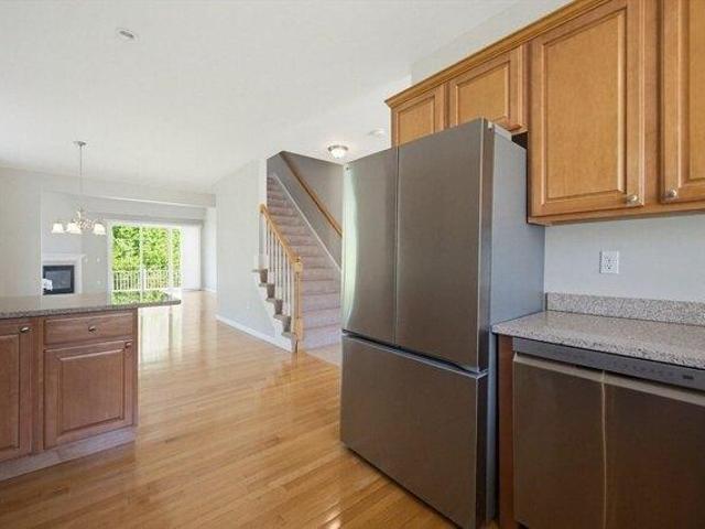 condo with 2 bedroom, Franklin MA ES103185302