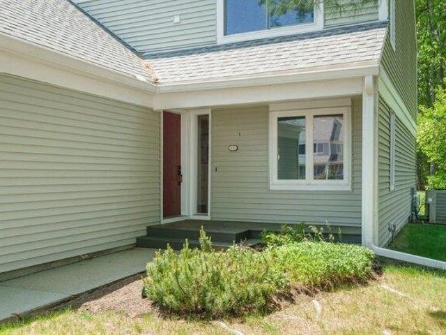 condo with 2 bedroom, Franklin MA ES104921888