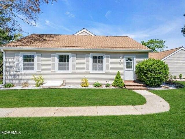 condo with 2 bedroom, Freehold NJ DS101898374