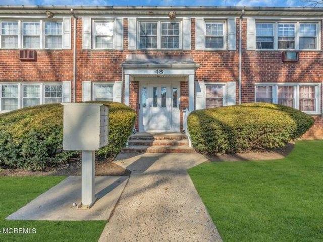 condo with 2 bedroom, Freehold NJ DS101898775