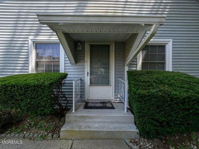 condo with 2 bedroom, Freehold NJ DS102317330