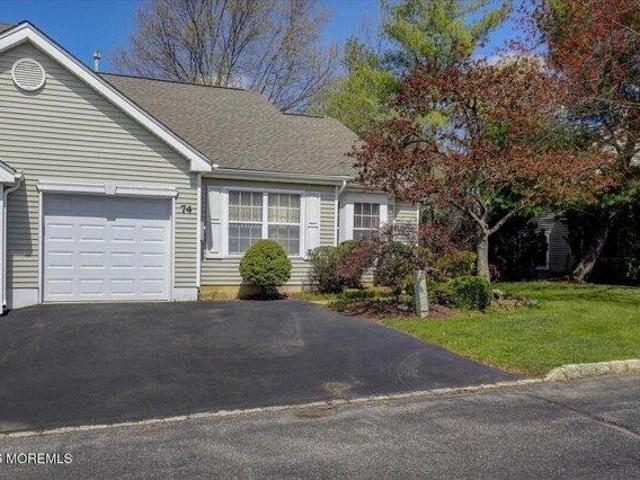 condo with 2 bedroom, Freehold NJ DS104442076