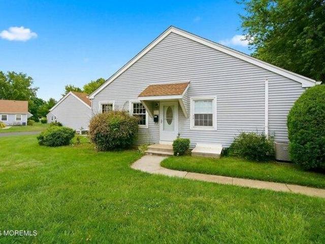 condo with 2 bedroom, Freehold NJ DS104408845