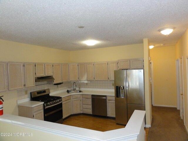 condo with 2 bedroom, Freehold NJ ES104851631