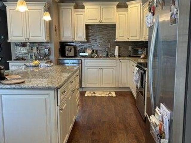 condo with 2 bedroom, Freehold NJ ES105176006