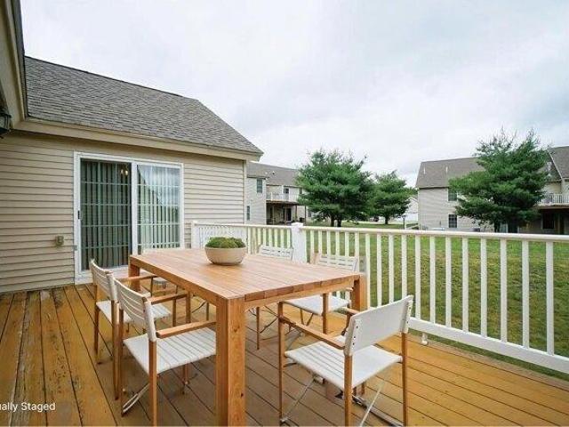 condo with 2 bedroom, Fremont NH ES103966096