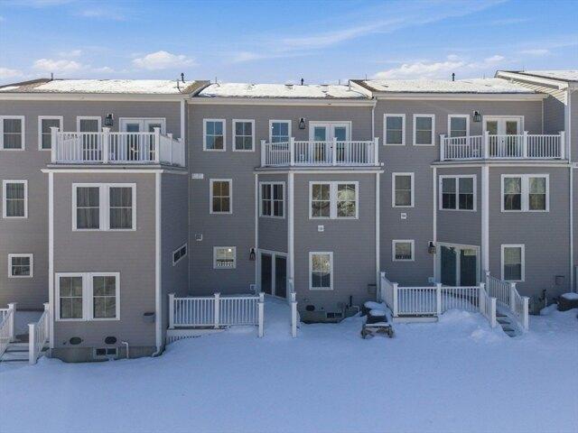 condo with 2 bedroom, Georgetown MA ES105127768