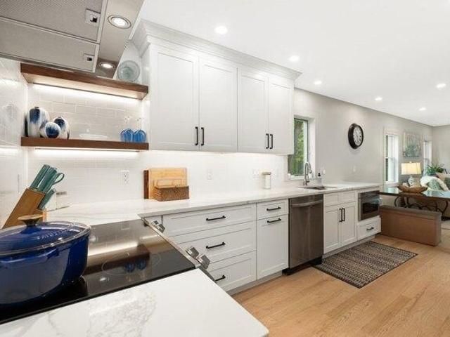 condo with 2 bedroom, Gloucester MA DLS102962451