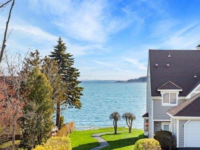 condo with 2 bedroom, Gloucester MA DS103929083
