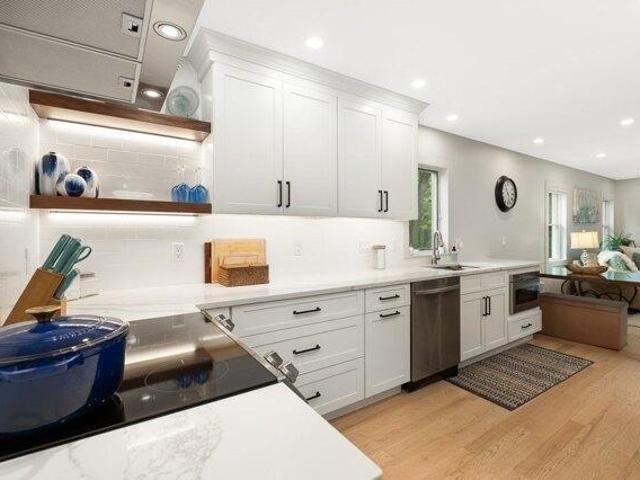 condo with 2 bedroom, Gloucester MA ES104608965