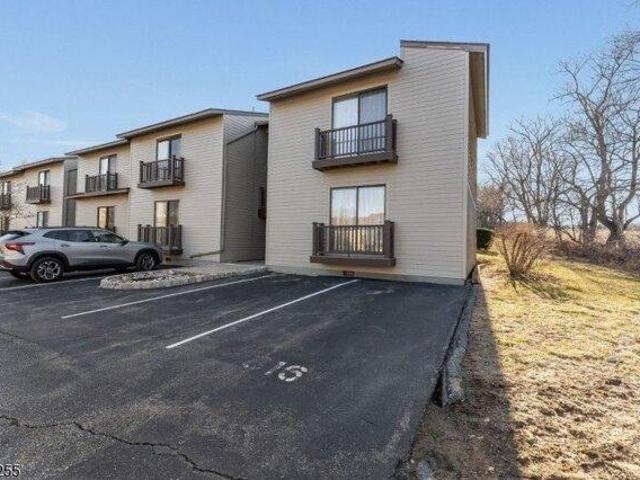 condo with 2 bedroom, Glen Gardner NJ DS101657861
