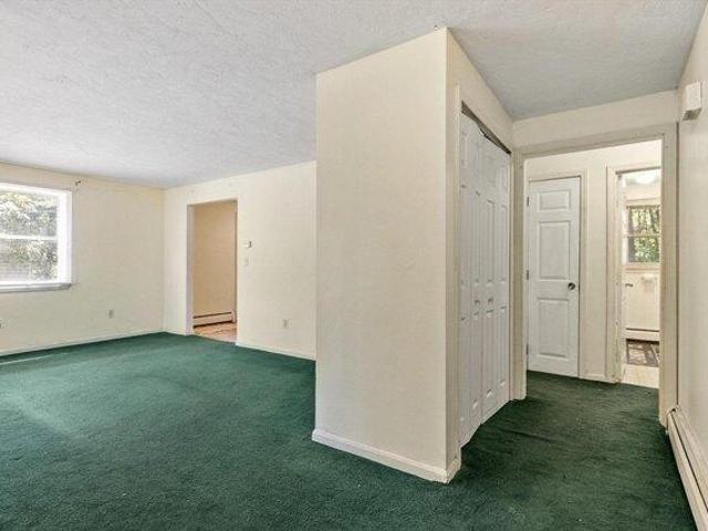 condo with 2 bedroom, Groton MA ES104266127