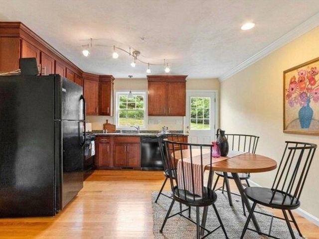 condo with 2 bedroom, Groton MA ES105258022