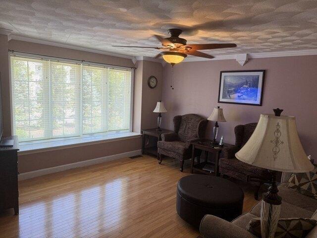 condo with 2 bedroom, Groveland MA ES105230404