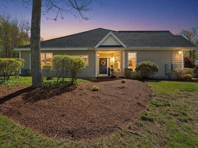 condo with 2 bedroom, Grafton MA DS103036729