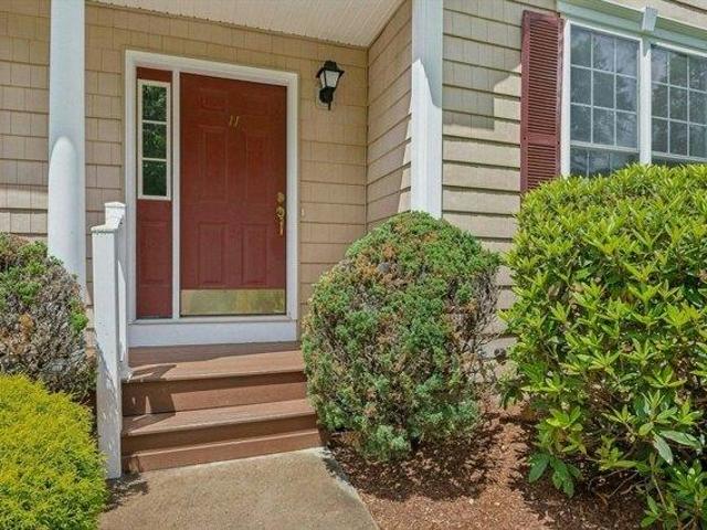 condo with 2 bedroom, Grafton MA DS103099278