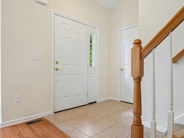 condo with 2 bedroom, Grafton MA ES103588023