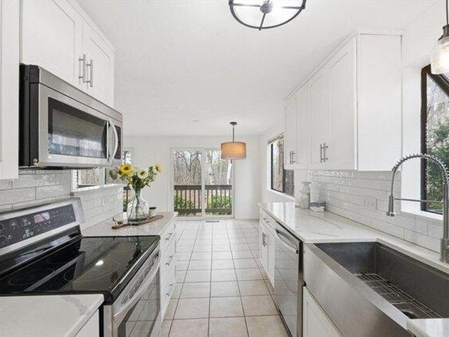 condo with 2 bedroom, Grafton MA ES103808992