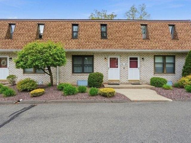 condo with 2 bedroom, Granby MA DLS102859631