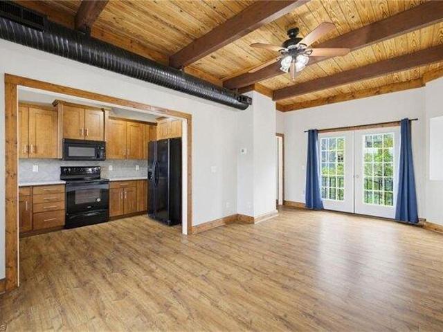 condo with 2 bedroom, Greensboro NC ES103604256