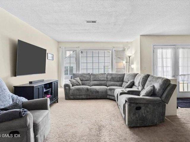 condo with 2 bedroom, Greenwich CT DS104405855